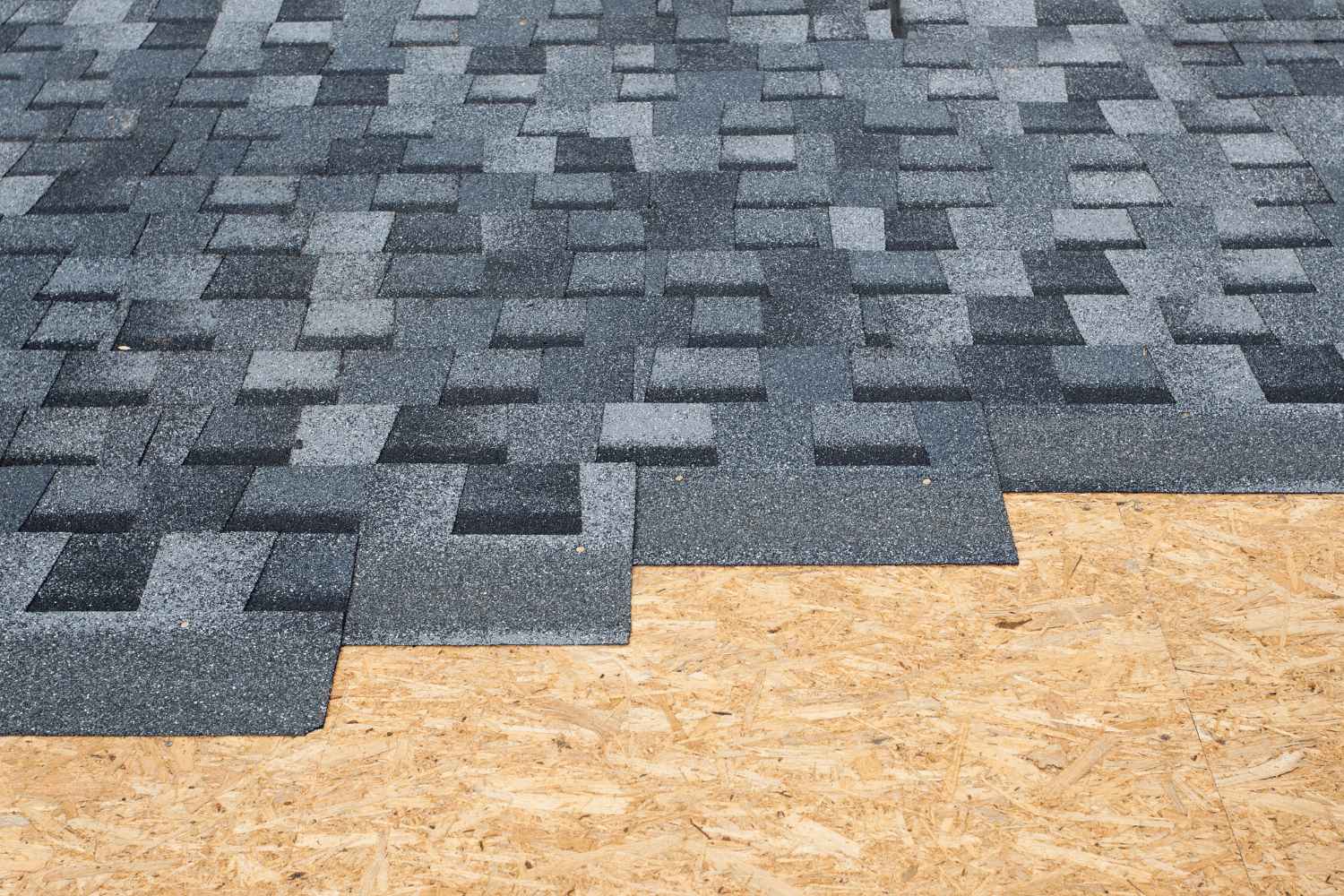 Choosing The Best Roof: Composite Shingles Vs. Asphalt Shingles | Rapid ...
